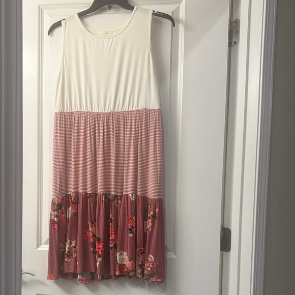 Reborn | Dresses | Reborn Ivory And Rose Floral Midi Dress | Poshmark